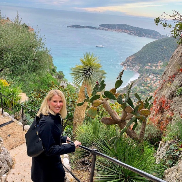 About Us | Seas the Sunsets Travel